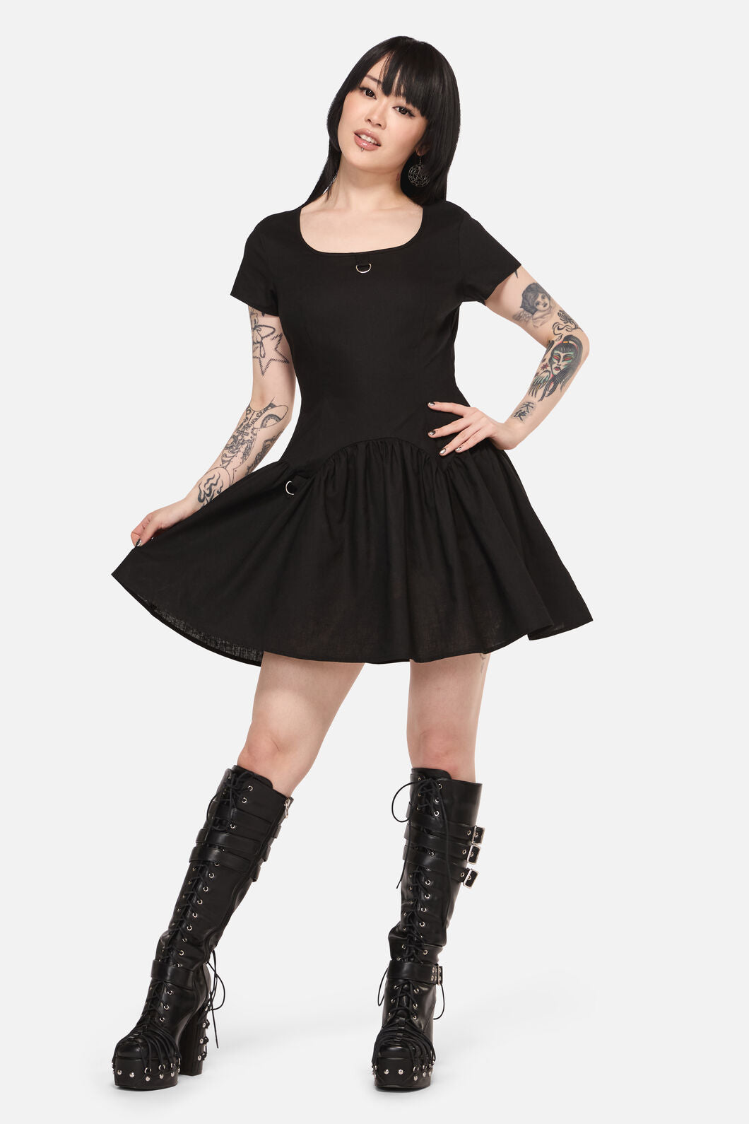 Curve Goodie Goth D-Ring Dress – Dangerfield NZ