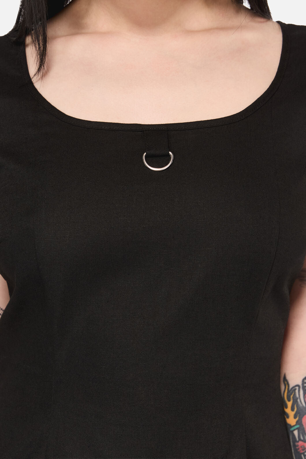 Curve Goodie Goth D-Ring Dress – Dangerfield NZ