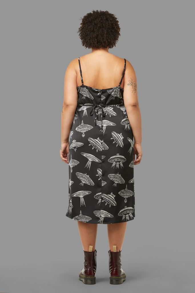 Curve Ufo Dress – Dangerfield NZ